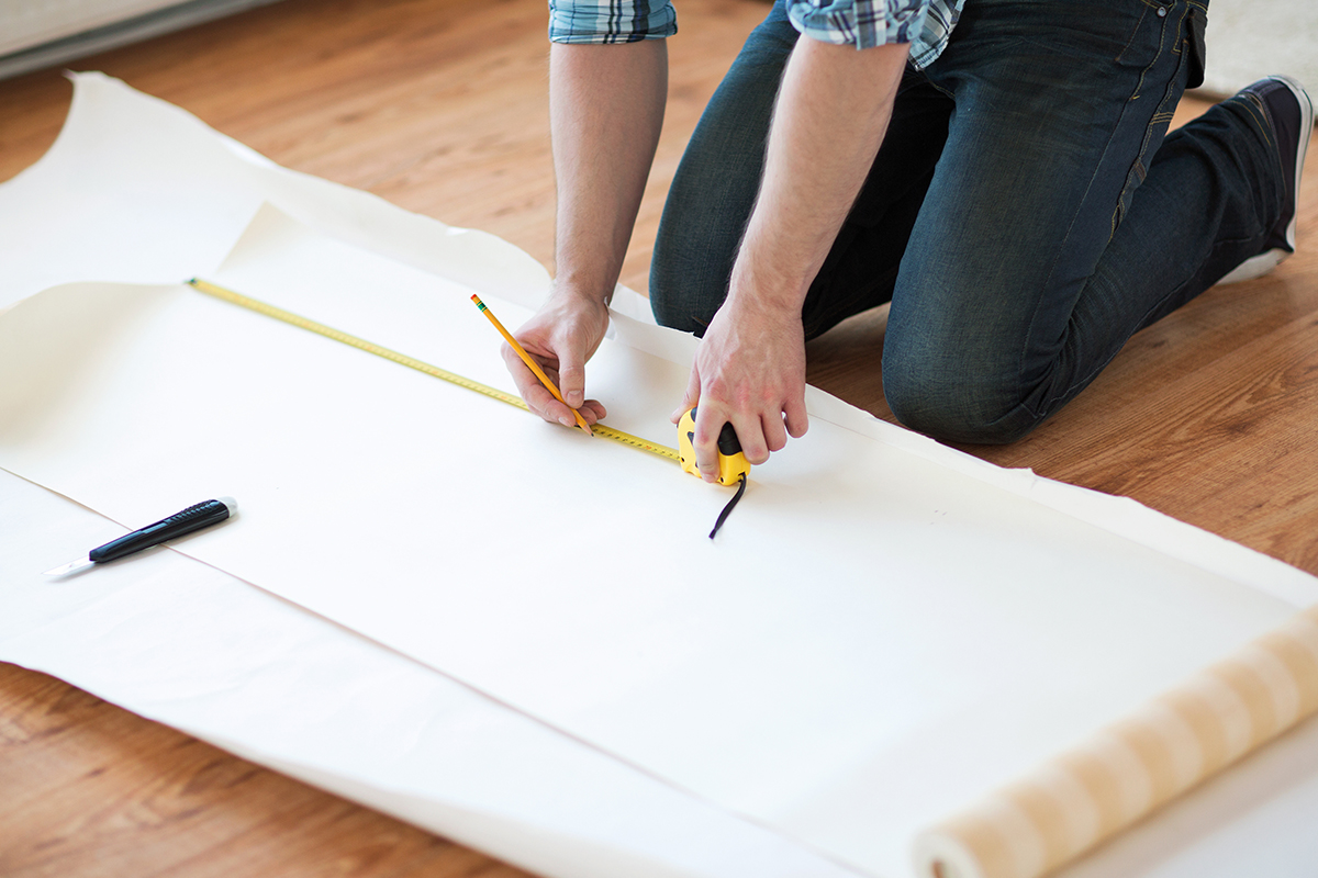 How to Install Wallpaper in 10 Steps - Taskrabbit Blog