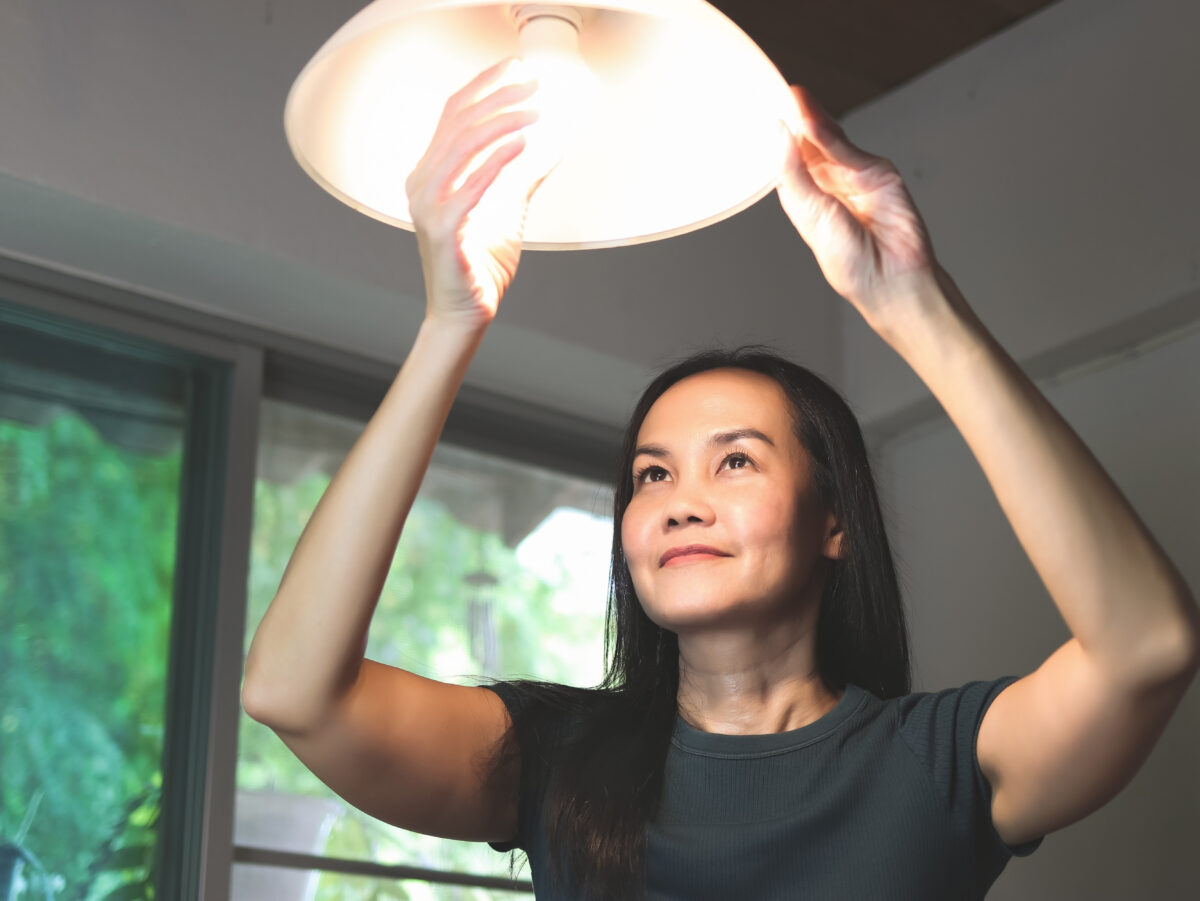 Why is My Light Flickering? Causes and Fixes - Taskrabbit